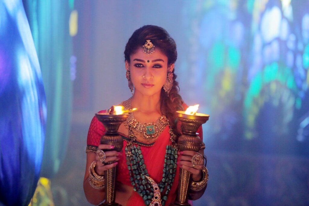 Nayanthara Photos - नयनतारा तस्वीरें,నయనతార చిత్రాలు ,നയൻതാര